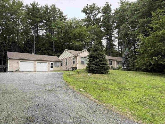 house with 4 bedroom, Laconia NH ES104263338