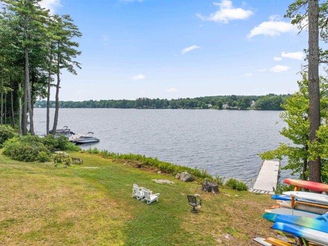 house with 4 bedroom, Laconia NH ES104570548