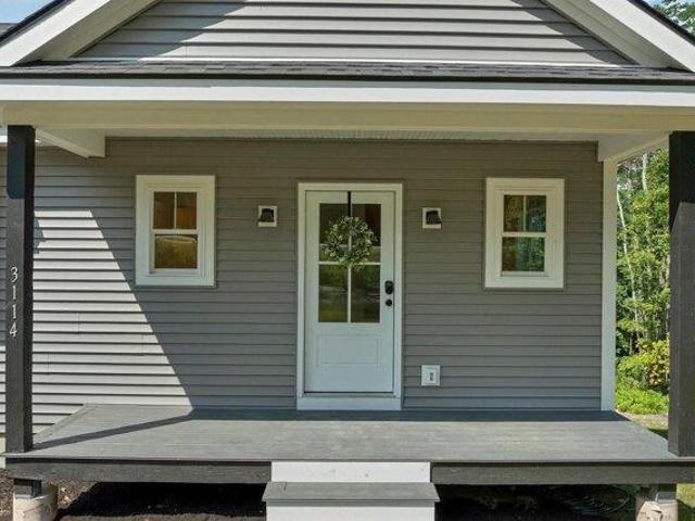 house with 4 bedroom, Laconia NH ES105126157