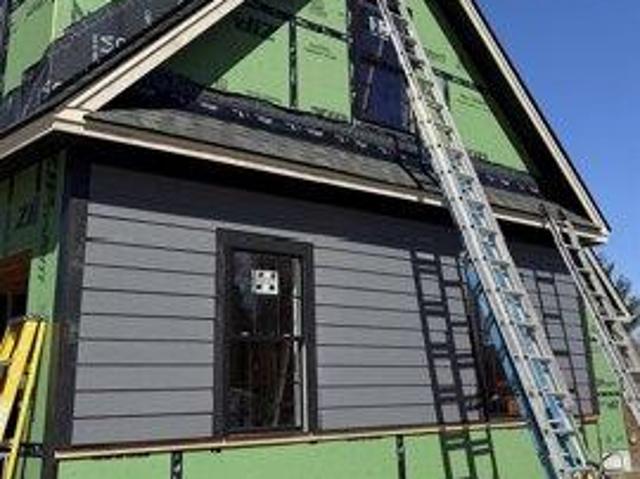 house with 4 bedroom, Laconia NH ES105144722