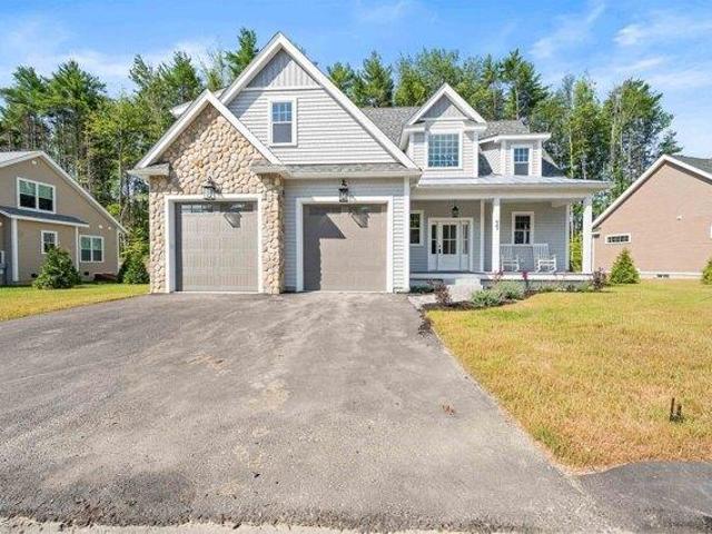 house with 4 bedroom, Laconia NH ES105142238