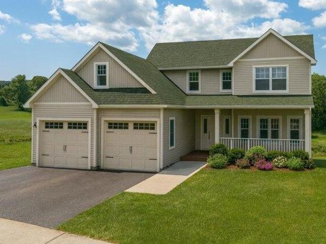 house with 4 bedroom, Laconia NH ES105172308