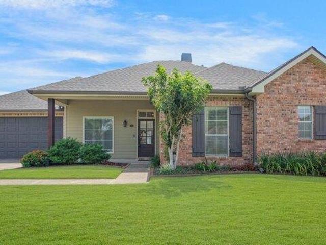 house with 4 bedroom, Lafayette LA DLS88246998