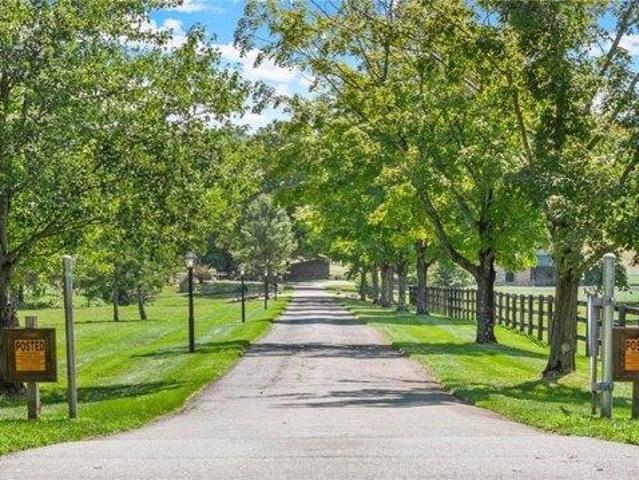 house with 4 bedroom, Lagrangeville NY ES104906751
