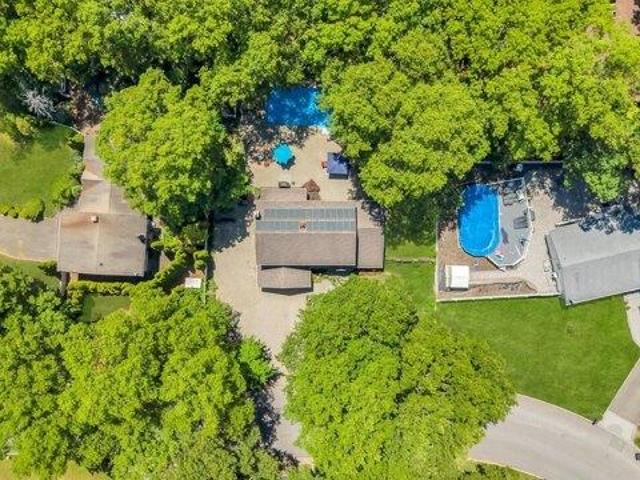 house with 4 bedroom, Lake Grove NY ES104921587