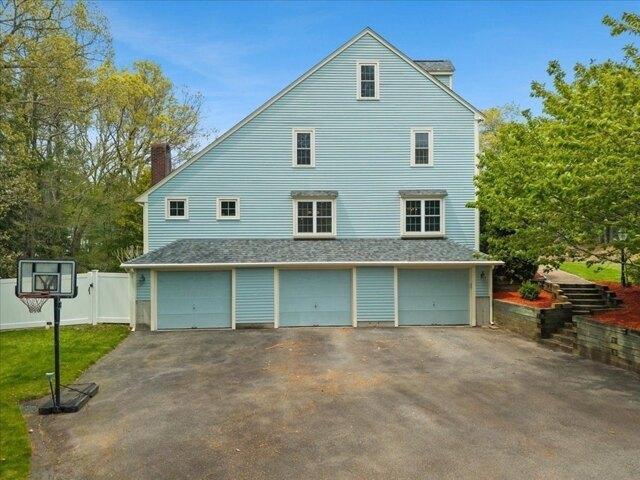 house with 4 bedroom, Lakeville MA DLS102761763