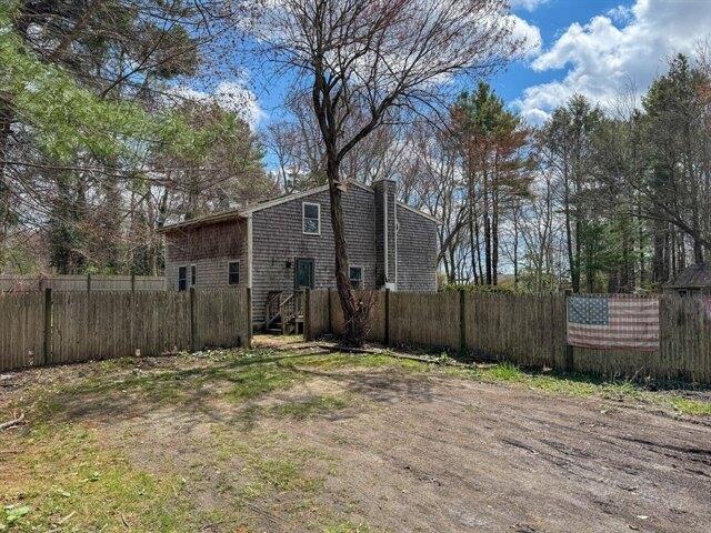 house with 4 bedroom, Lakeville MA DS102255570