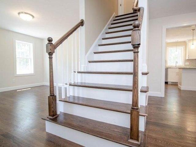 house with 4 bedroom, Lakeville MA ES102823828