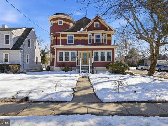 house with 4 bedroom, Laurel Springs NJ DLS101632802