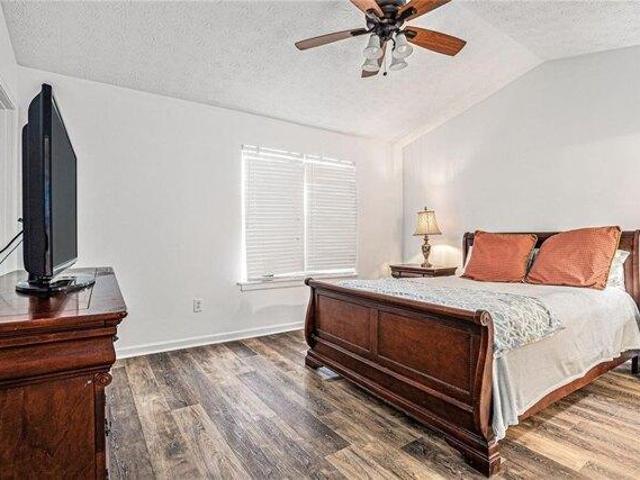 house with 4 bedroom, Lawrenceville GA DLS89265243