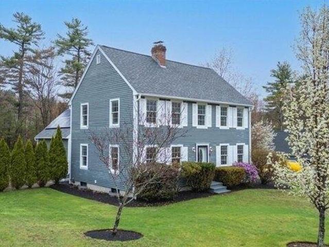 house with 4 bedroom, Leominster MA DS102779534