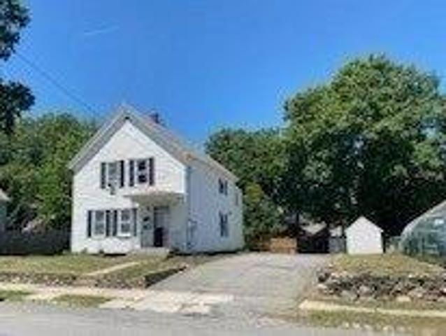 house with 4 bedroom, Leominster MA ES104482286