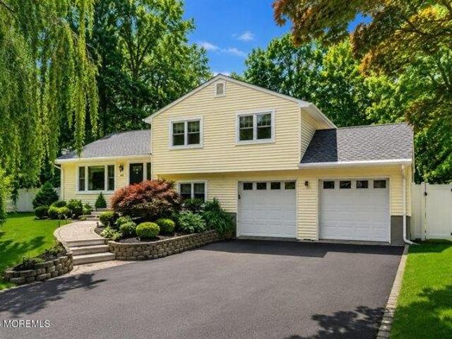 house with 4 bedroom, Leonardo NJ DS104440982