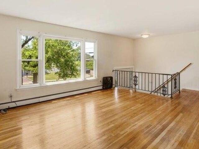 house with 4 bedroom, Leonia NJ ES105144483