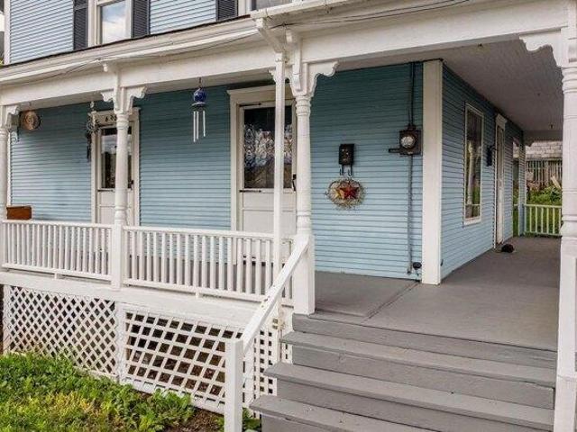 house with 4 bedroom, Lebanon NH DS102669009