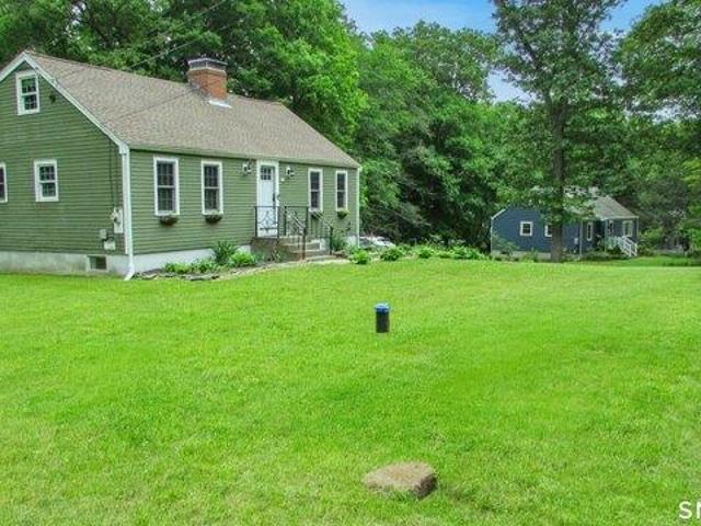 house with 4 bedroom, Ledyard CT ES103439948