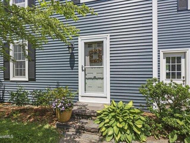 house with 4 bedroom, Lee MA DS104190445