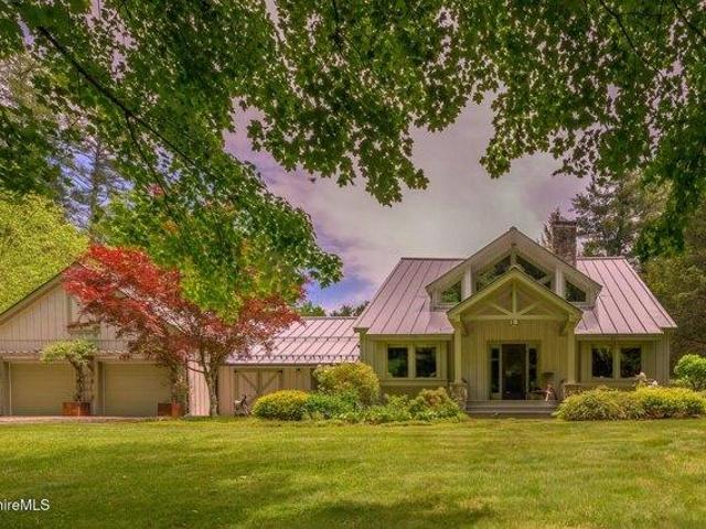 house with 4 bedroom, Lee MA ES105109242