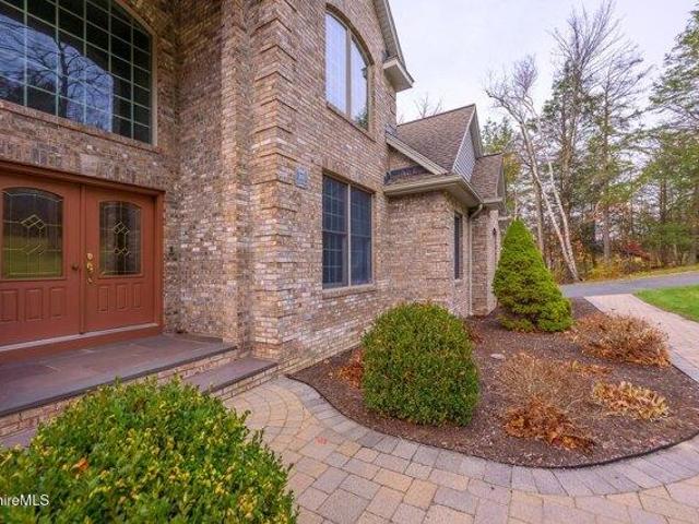 house with 4 bedroom, Lee MA ES105115345