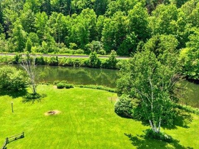 house with 4 bedroom, Lee MA ES105175281