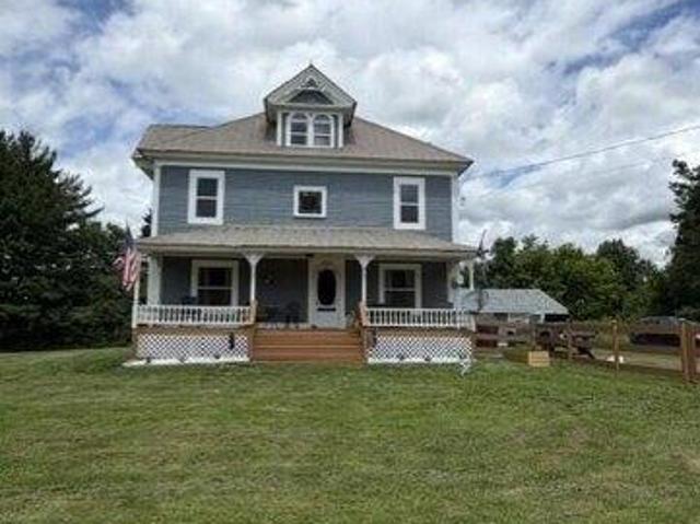 house with 4 bedroom, Lee ME DS104330213