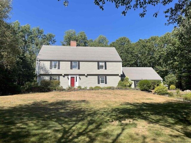house with 4 bedroom, Lee NH DS102061884