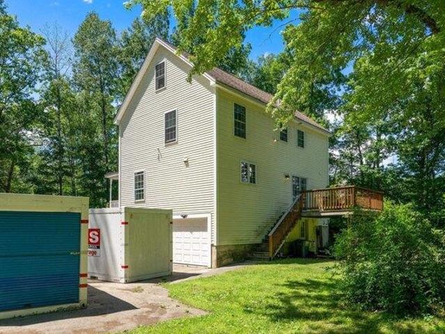 house with 4 bedroom, Lee NH ES104008774