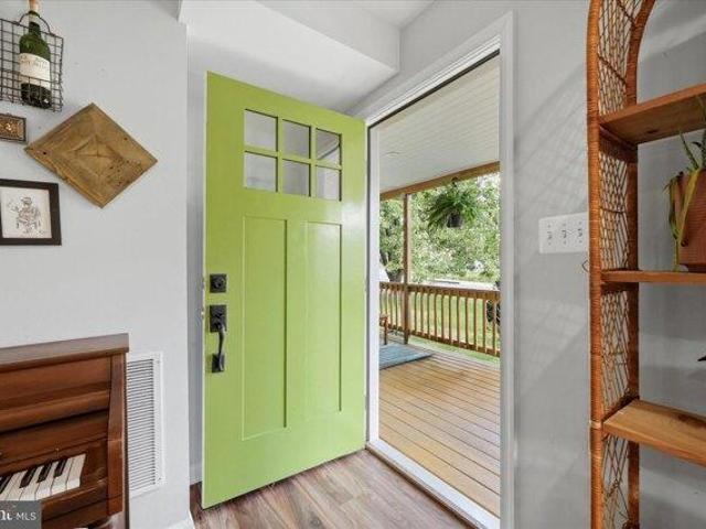 house with 4 bedroom, Leesburg VA ES104908400
