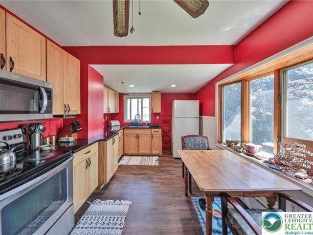 house with 4 bedroom, Lehighton PA ES103627513