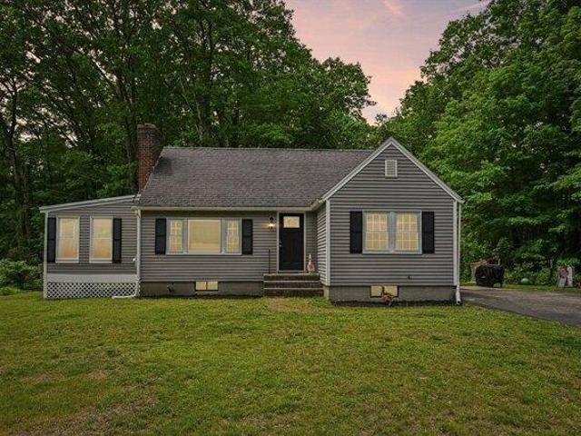 house with 4 bedroom, Leicester MA DS102959317