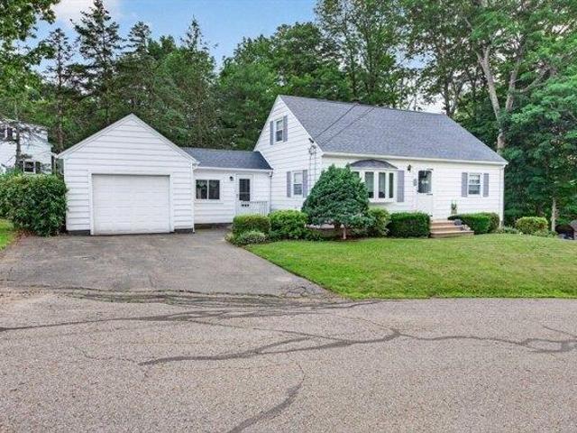 house with 4 bedroom, Leicester MA ES103888234
