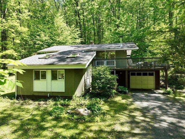 house with 4 bedroom, Leverett MA DLS102775720