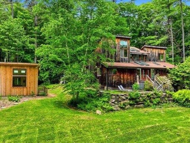 house with 4 bedroom, Leverett MA DS104044178