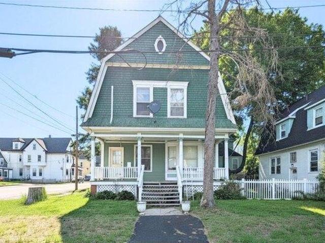house with 4 bedroom, Lewiston ME DS102668771