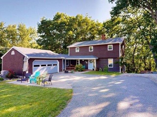 house with 4 bedroom, Lewiston ME ES104149129