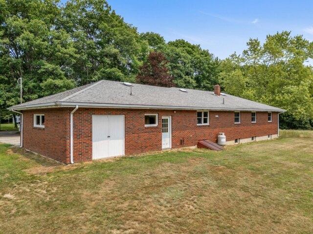 house with 4 bedroom, Lewiston ME ES105140196