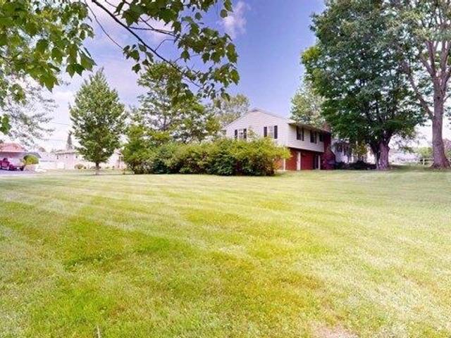 house with 4 bedroom, Lewiston ME ES105202689