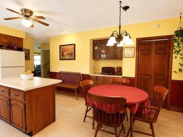 house with 4 bedroom, Lewiston ME ES105229144