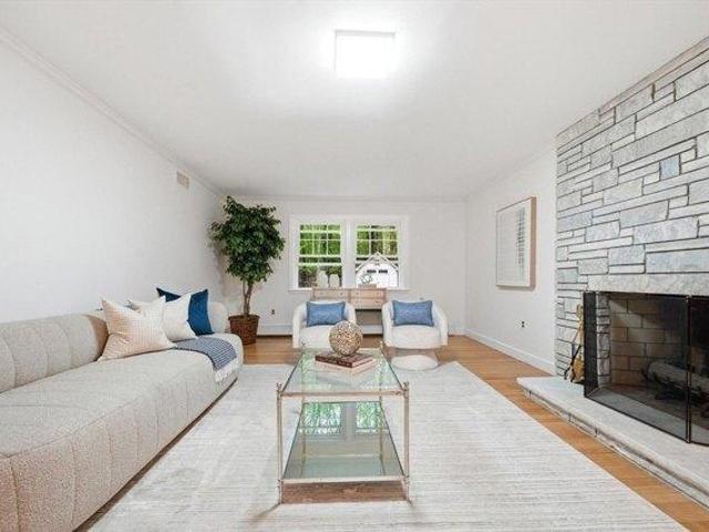house with 4 bedroom, Lexington MA ES103887230