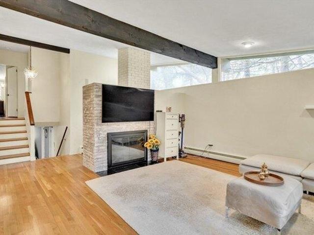 house with 4 bedroom, Lexington MA ES104851956