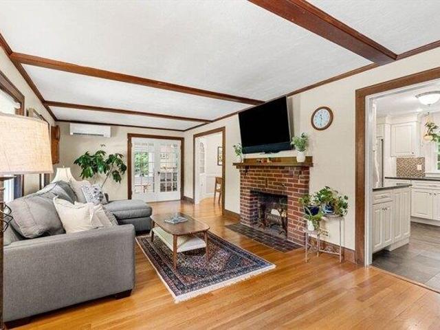 house with 4 bedroom, Lexington MA ES105402461