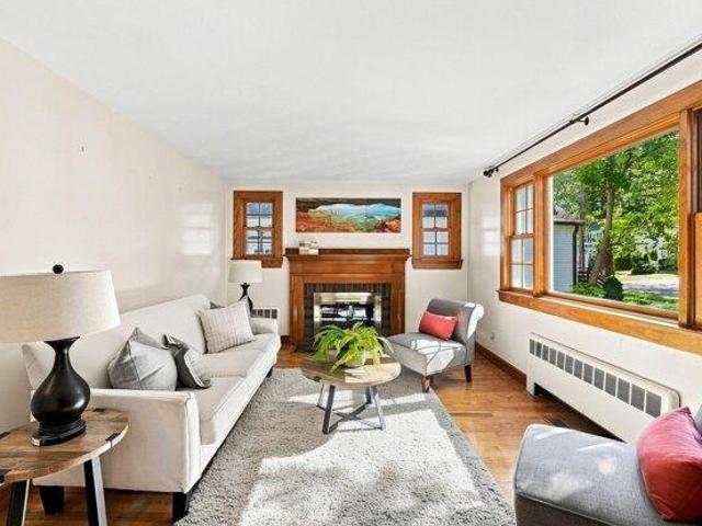 house with 4 bedroom, Lexington MA ES105427344