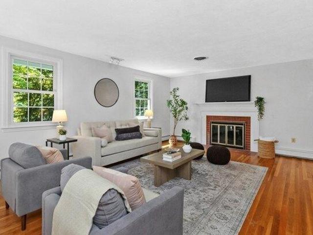 house with 4 bedroom, Lexington MA ES105240598