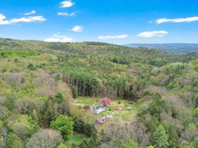 house with 4 bedroom, Leyden MA DS102860101