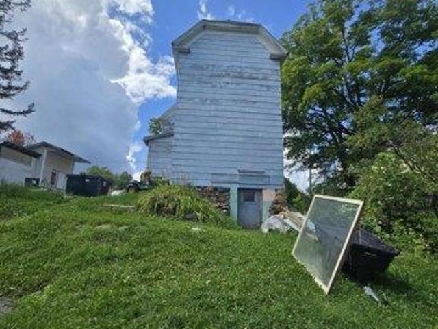 house with 4 bedroom, Limestone ME ES105277000