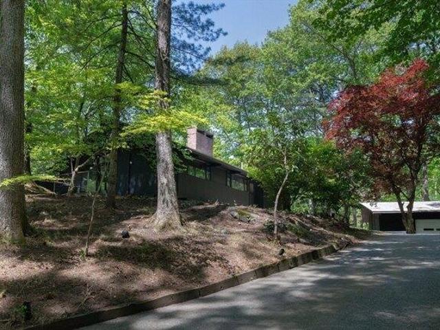 house with 4 bedroom, Lincoln MA DS103161401