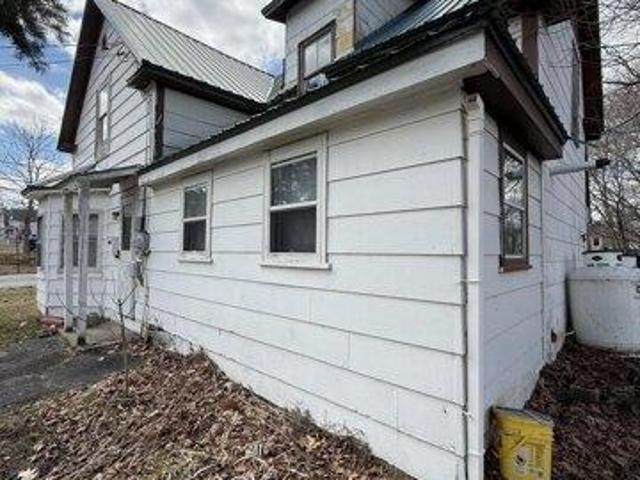 house with 4 bedroom, Lincoln ME ES104113663