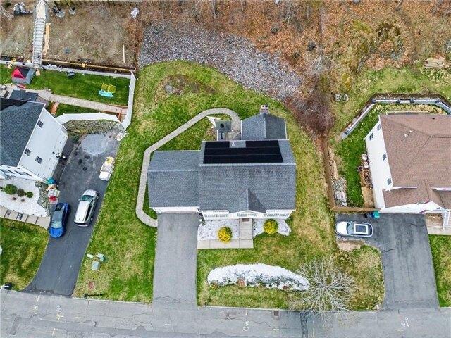 house with 4 bedroom, Lincoln RI DLS102475956