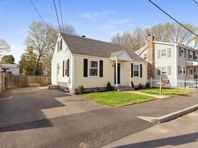 house with 4 bedroom, Lincoln RI DS102632319