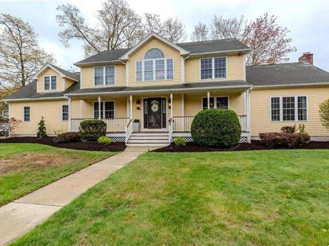house with 4 bedroom, Lincoln RI DS103017849